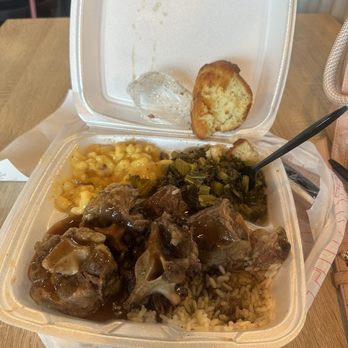 TWO PODNERS BAR-B-Q & SEAFOOD - Updated December 2025 - 95 Photos & 132 ...