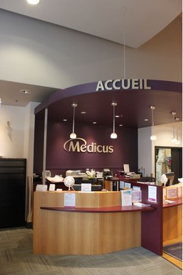 MÉDICUS - 1749 Avenue Pierre-Péladeau, Laval, Quebec - Matériel médical ...