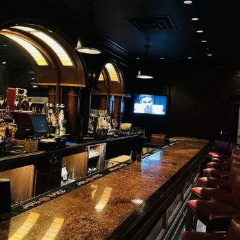 SILVER FOX STEAKHOUSE - Updated March 2025 - 195 Photos & 257 Reviews ...