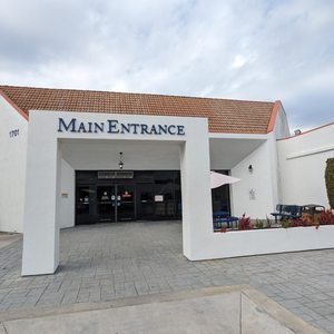 ALHAMBRA HOSPITAL MEDICAL CENTER - Updated September 2025 - 115 Photos ...