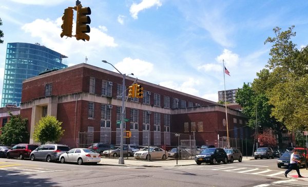 PS 20 JOHN BOWNE - Updated December 2025 - 14 Photos - 143-20 Barclay ...