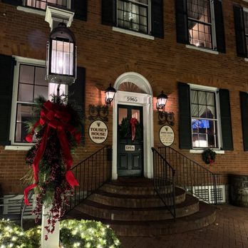 TOUSEY HOUSE TAVERN - Updated October 2025 - 294 Photos & 345 Reviews ...