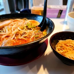 SLURPING TURTLE - Updated May 2025 - 997 Photos & 699 Reviews - 608 E ...