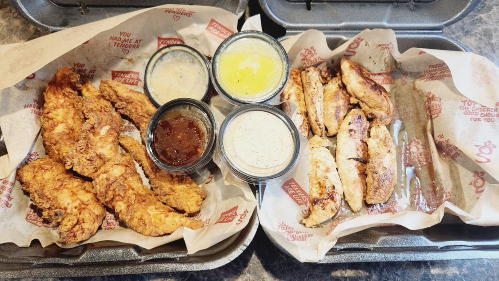 HUEY MAGOO’S CHICKEN TENDERS - Updated December 2025 - 25 Reviews ...