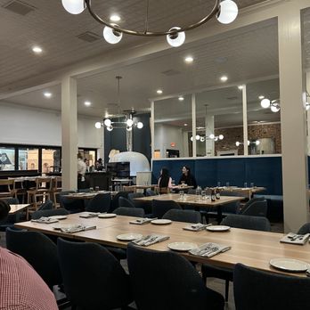 EMBER KITCHEN - Updated December 2025 - 23 Photos - 314 Belanger St ...