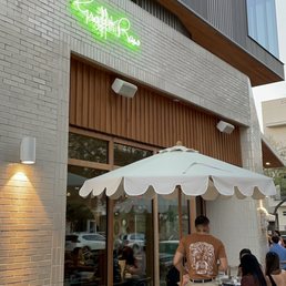 GRAFFITI RAW - Updated October 2025 - 752 Photos & 267 Reviews - 1001 ...