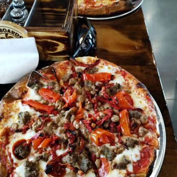 LONGBOARDS BEACH FIRED PIZZA - Updated February 2025 - 12 Photos & 28 ...