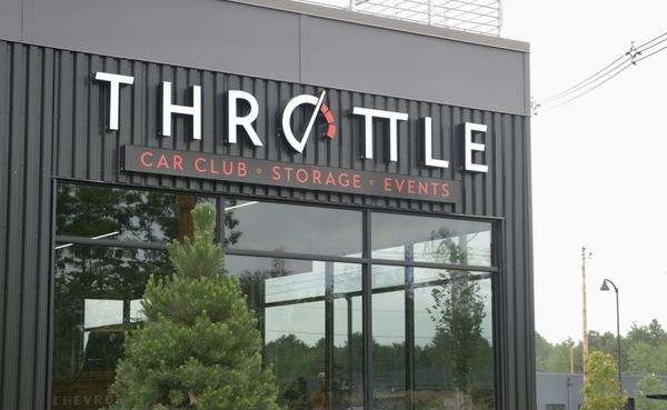 THROTTLE CAR CLUB - Updated October 2025 - 12 Photos - 10 Dynamic Dr ...