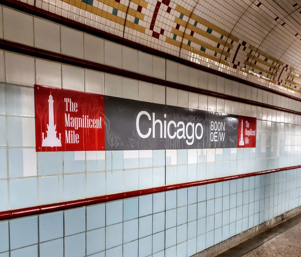 CTA - CHICAGO [RED] - Updated December 2025 - 53 Photos & 37 Reviews ...