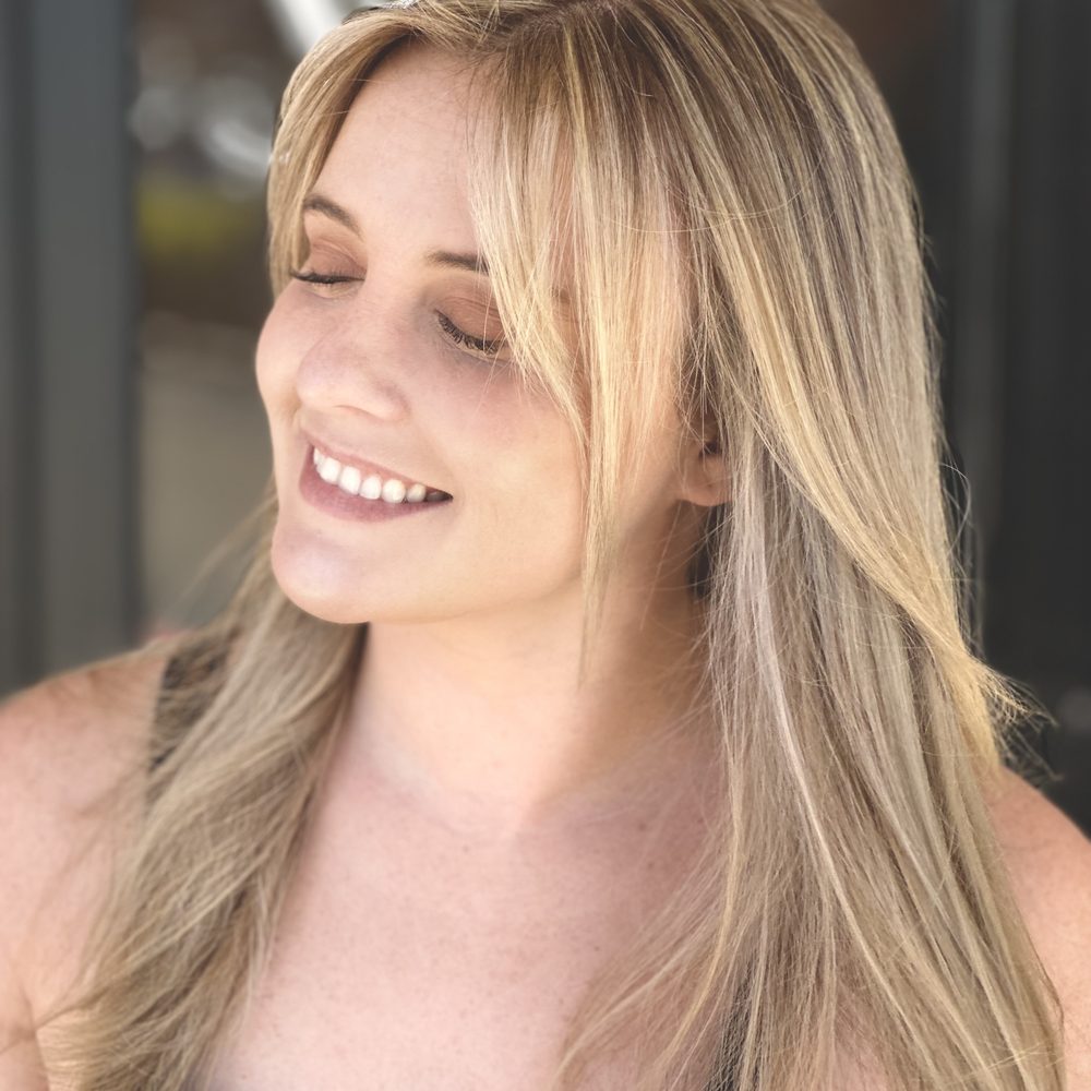 Daisy Peters's Instagram, Twitter & Facebook on IDCrawl