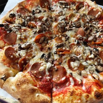 POPPY PIZZERIA - Updated June 2024 - 64 Photos & 59 Reviews - 653 W ...