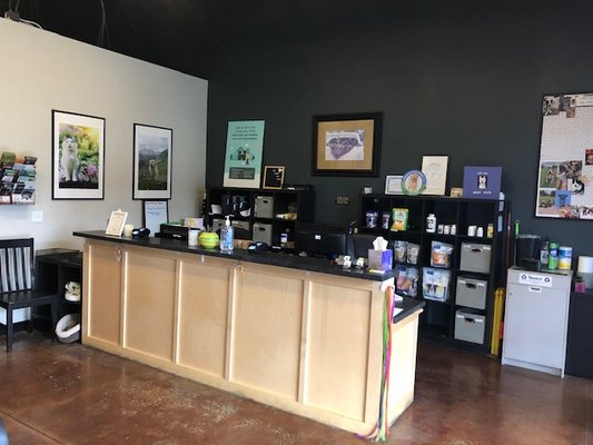 CASTLE PINES VETERINARY HOSPITAL - Updated June 2025 - 16 Photos & 32 ...