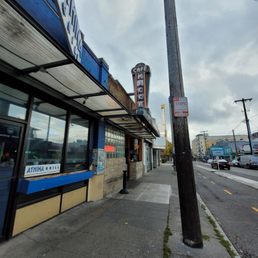 MECCA CAFE - Updated December 2025 - 605 Photos & 935 Reviews - 526 ...