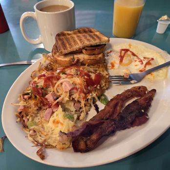 JETHRO’S CAFÉ AND TAVERN - Updated September 2025 - 145 Photos & 206 ...