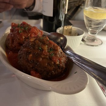 RAO’S - Updated December 2025 - 359 Photos & 226 Reviews - 455 E 114th ...