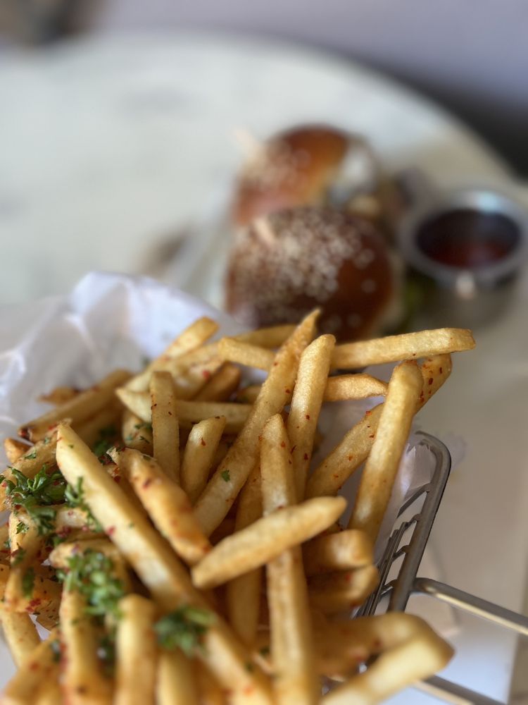 BLUE DAISY - Updated October 2025 - 2898 Photos & 2162 Reviews - 609 ...