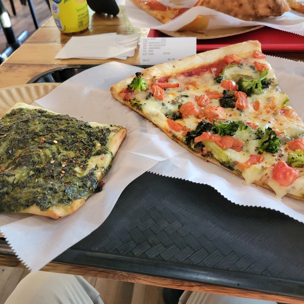 JEROME PIZZA - 113 Photos & 81 Reviews - 21 Bedford Park Blvd E, Bronx ...