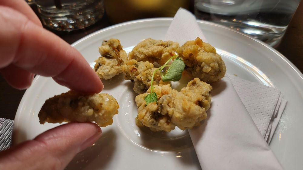 GIORGIO PIZZA BAR - 25 Photos & 10 Reviews - 141 Park At N Hills St ...