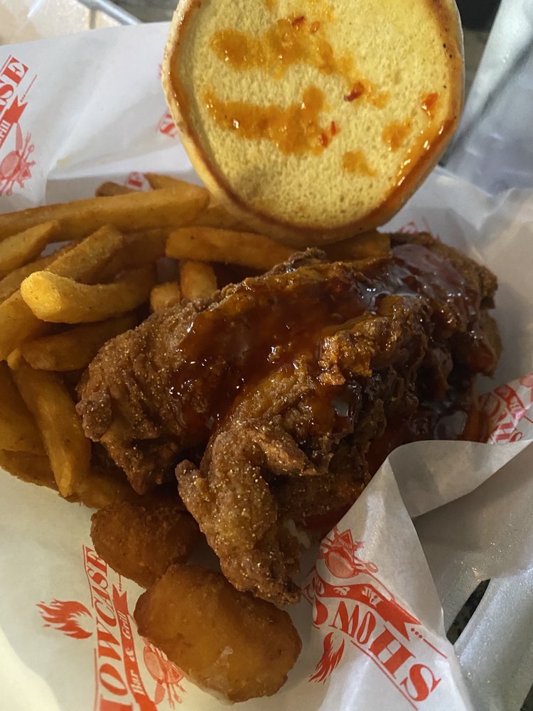 SHOWCASE BAR & GRILL - Updated July 2025 - 12140 Springfield Pike ...