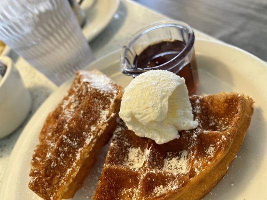 COUNTRY WAFFLES - Updated September 2024 - 609 Photos & 698 Reviews ...