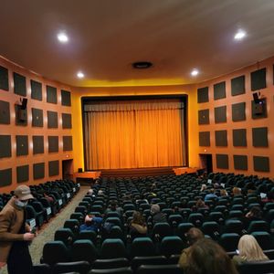 RIVERVIEW THEATER - 77 Photos & 236 Reviews - 3800 42nd Ave S ...