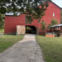 ROCKBRIDGE RAINBOW TROUT AND GAME RANCH - Updated December 2025 - 24 ...