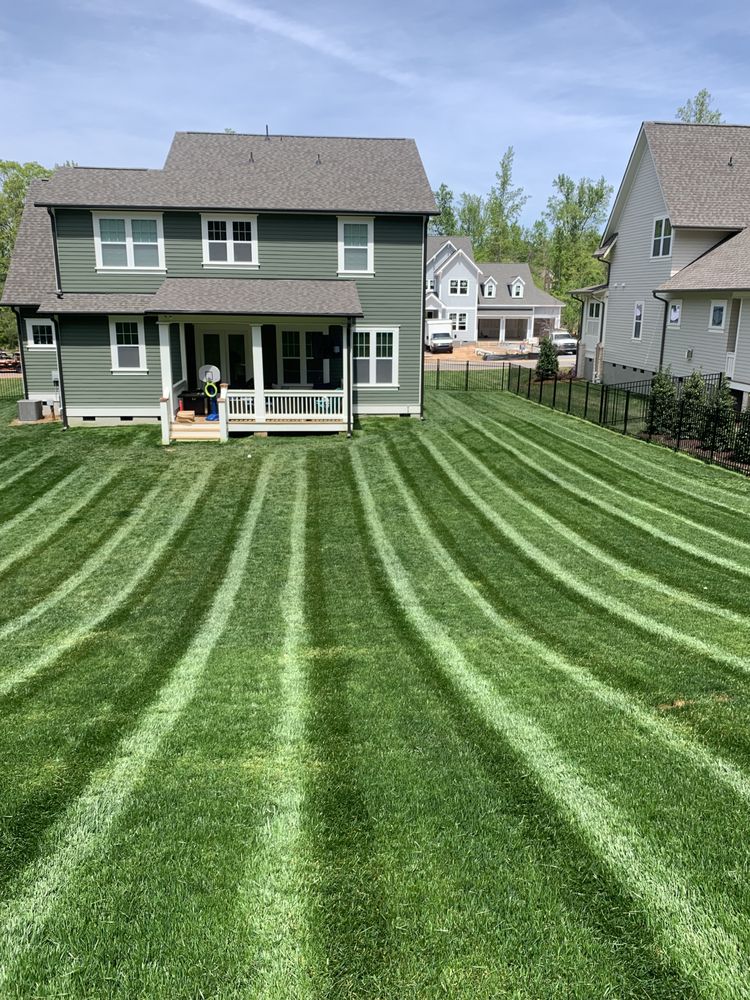 L&R LAWN CARE & LANDSCAPING - Updated August 2025 - 18 Photos - 733 ...