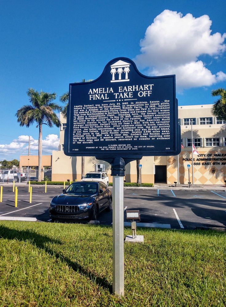 AMELIA EARHART FINAL TAKE OFF - Updated August 2025 - 10 Photos - 5555 ...