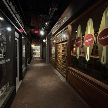 EVAN WILLIAMS BOURBON EXPERIENCE - Updated November 2024 - 1312 Photos ...