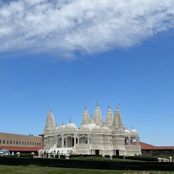 BAPS SHRI SWAMINARAYAN MANDIR, CHICAGO - Updated November 2025 - 263 ...