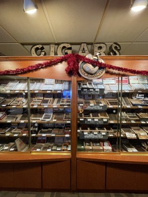 YOUR CIGAR DEN - Updated October 2025 - 11 Photos & 24 Reviews - 127 S ...