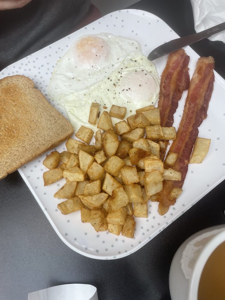 SOUTHERN TASTE DINER - Updated April 2024 - 93 Photos & 67 Reviews ...