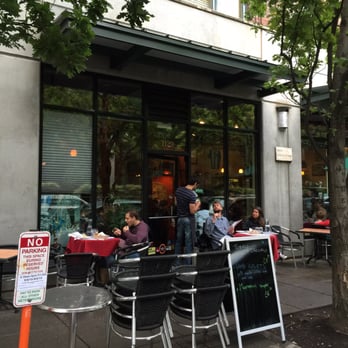 PIAZZA ITALIA - Updated August 2024 - 793 Photos & 1107 Reviews - 1129 ...