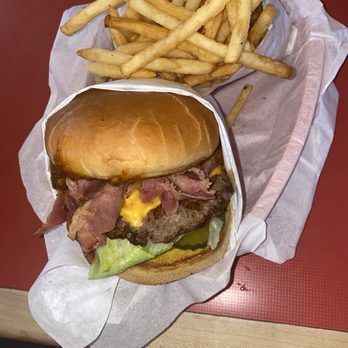 TOMBOY’S CHILIBURGERS - Updated November 2024 - 212 Photos & 276 ...
