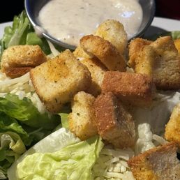 THE IRISH PUB - Updated May 2025 - 16 Photos & 18 Reviews - 1910 W ...