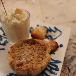 DANFORTH BOWL - 38 Photos & 41 Reviews - Bowling - 1554 Danforth Avenue ...