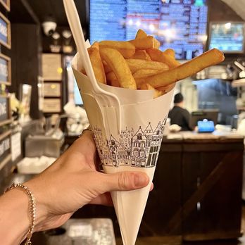 POMMES FRITES - Updated December 2024 - 1456 Photos & 1176 Reviews ...