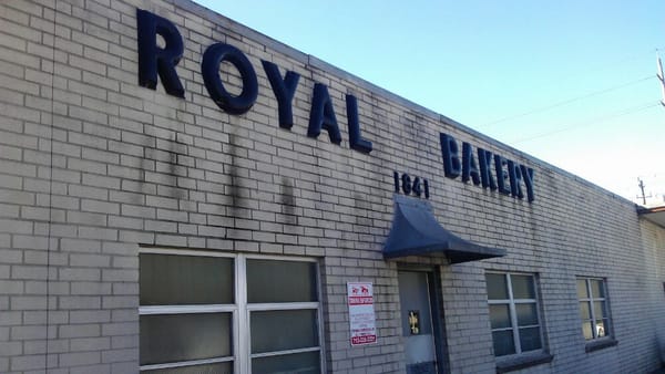 ROYAL BAKERY - Updated December 2025 - 17 Reviews - 1841 Fairview St ...