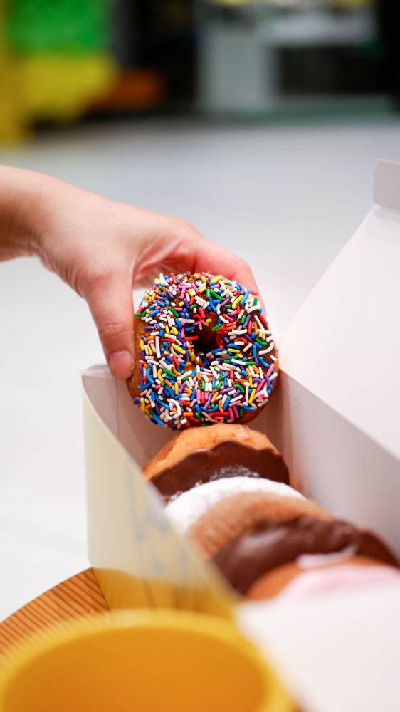 LEE’S DONUTS - Updated November 2025 - 24 Photos & 16 Reviews - 19705 ...