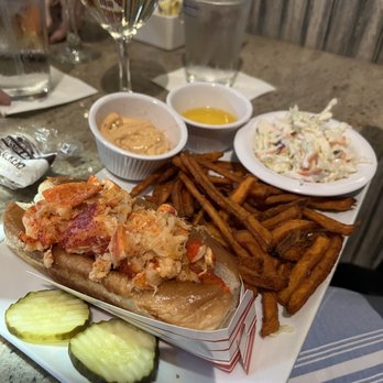 JOE FISH SEAFOOD RESTAURANT AND BAR - Updated June 2024 - 186 Photos ...