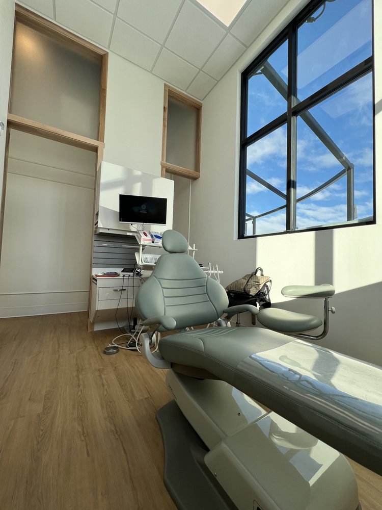 SMILE CLINIC - Updated November 2025 - 14 Photos & 26 Reviews - 718 W ...