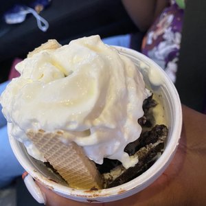 MAYBERRY ICE CREAM RESTAURANTS - 52 Photos & 63 Reviews - Ice Cream ...