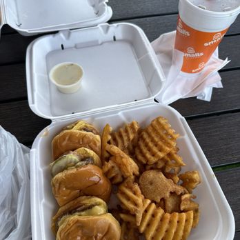 SMALLS SLIDERS - Updated January 2026 - 131 Photos & 147 Reviews - 4343 ...