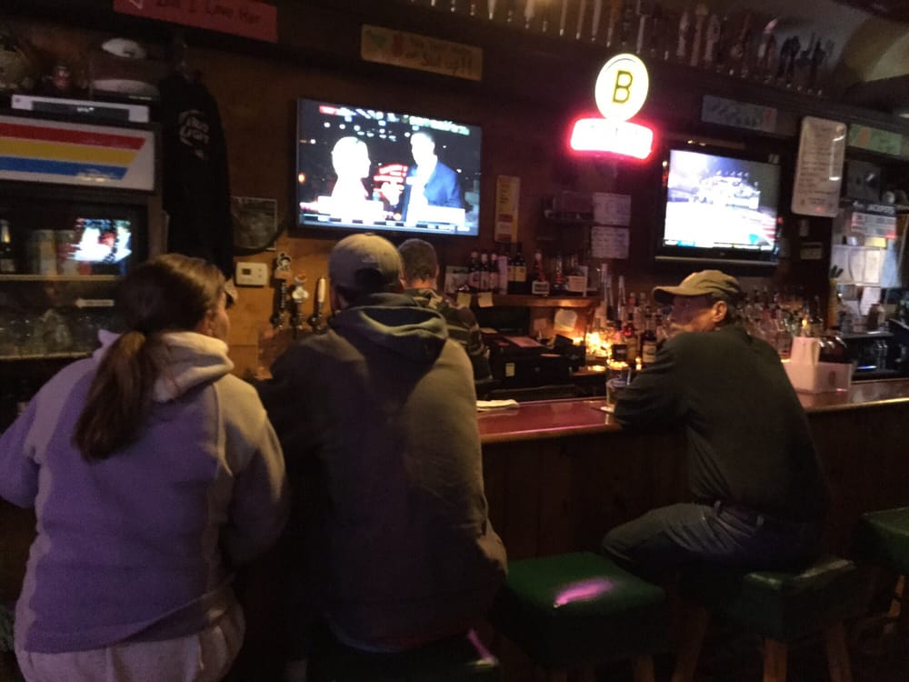 VICTORIA BAR - Updated October 2024 - 13 Reviews - 4 Chapman St ...