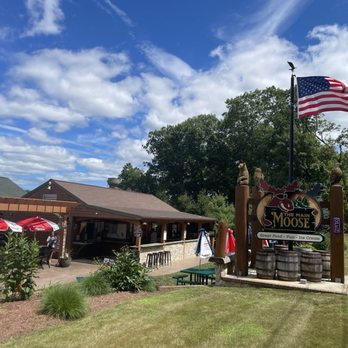 THE MAIN MOOSE - Updated December 2025 - 72 Photos & 91 Reviews - 94 ...