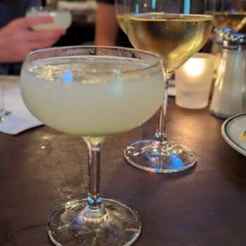 LUXBAR - Updated July 2024 - 878 Photos & 1156 Reviews - 18 East ...