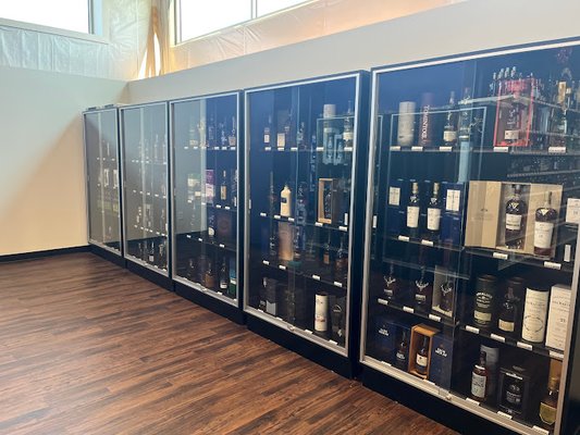 MEGA-BEV - Updated May 2025 - 545 Lake Michigan Dr NW, Grand Rapids ...