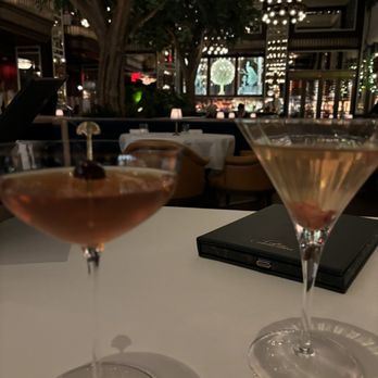 CAFÉ CARMELLINI - Updated July 2024 - 219 Photos & 44 Reviews - 250 ...