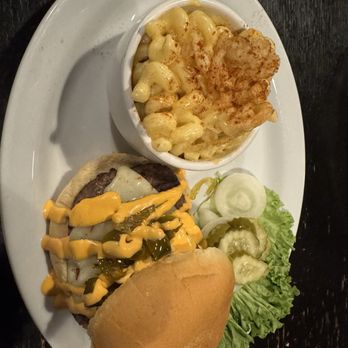 ROUND THE BEND STEAKHOUSE - Updated October 2025 - 192 Photos & 172 ...