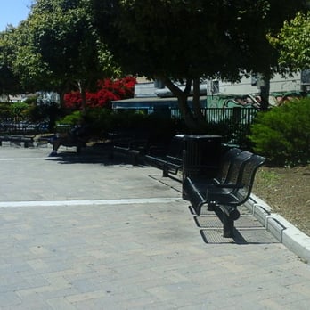 MISSION PLAYGROUND - 41 Photos & 27 Reviews - 19TH St And Cunningham Pl ...